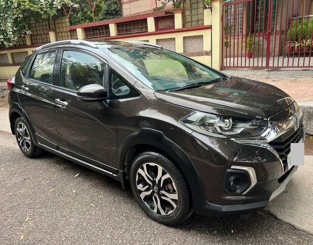 Used 2021 Honda WR-V 1199 cc Petrol Manual Car in New Delhi at ₹6.75 ...