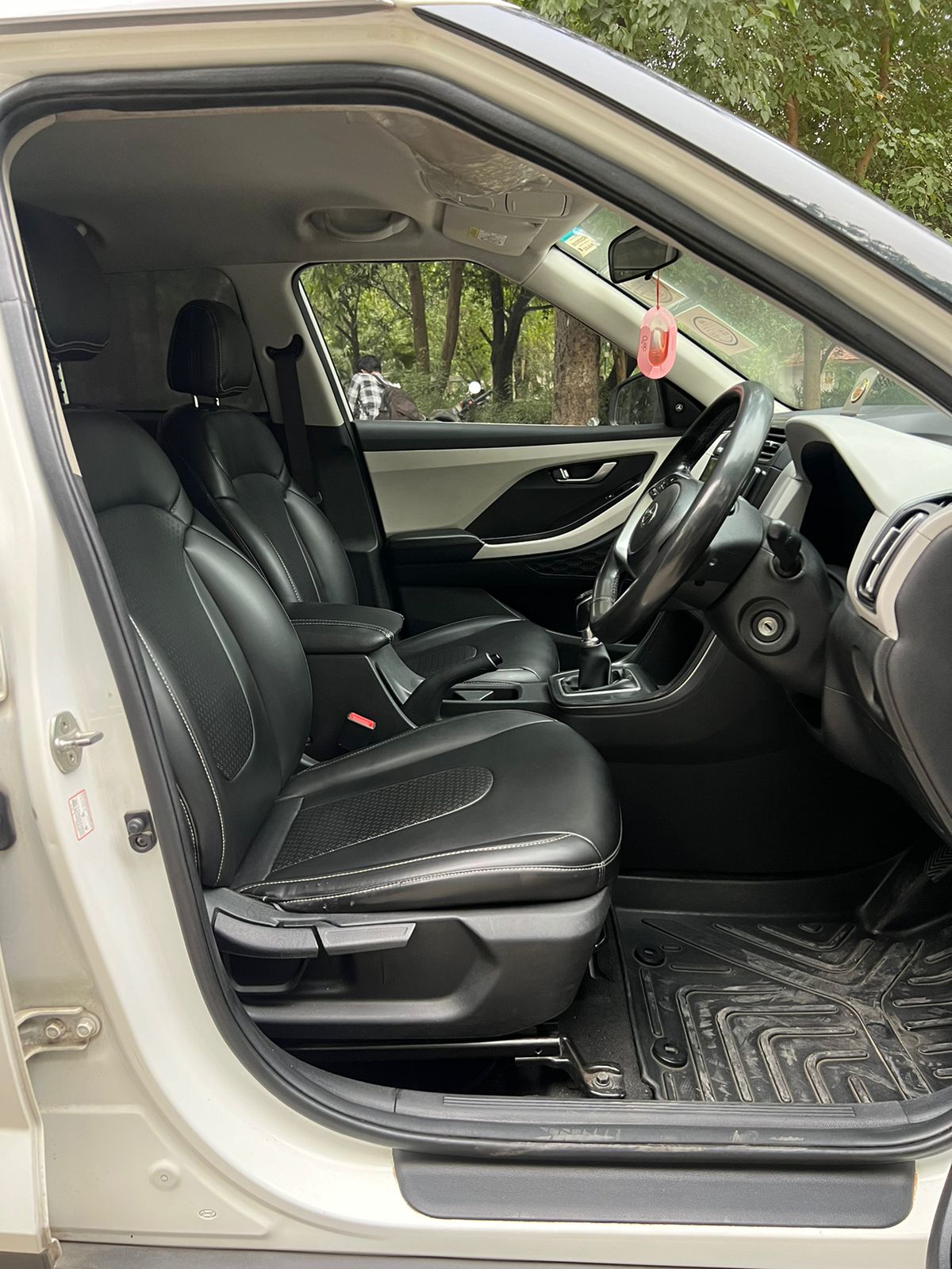 Buy Used Hyundai Creta E Diesel BSVI of 2022 model @ 9,95,000 INR in ...