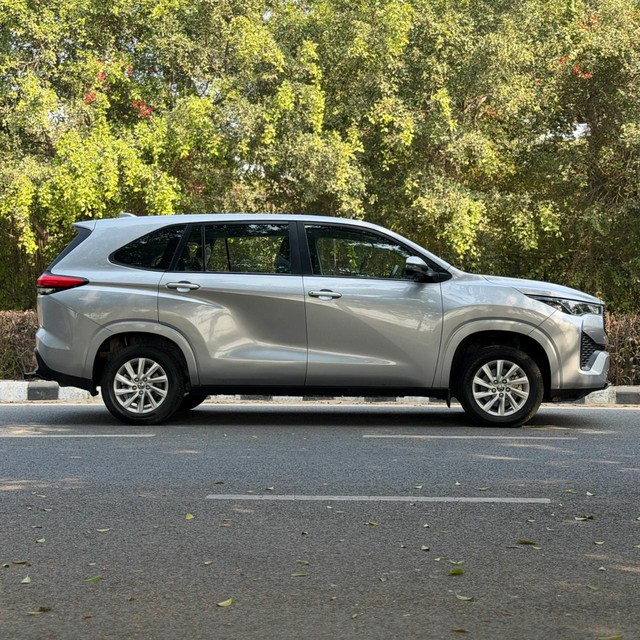 Used 2024 Toyota Innova Hycross 1987 cc Petrol Automatic Car in New ...