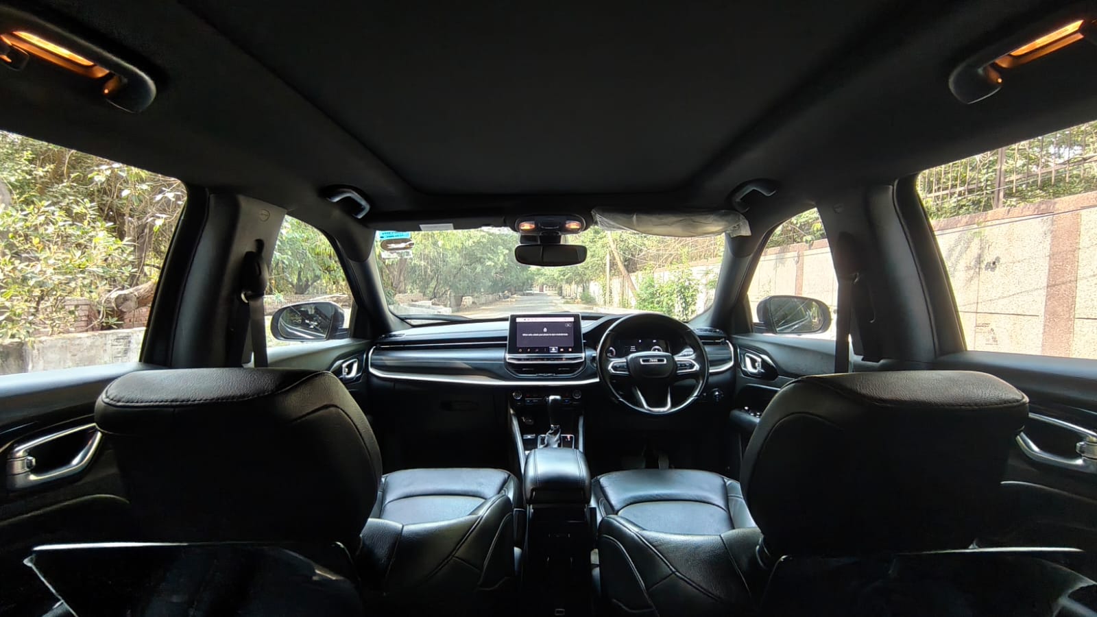 Buy Used Jeep Compass 1.4 Model S Opt AT of 2023 model @ 19,75,000 INR ...