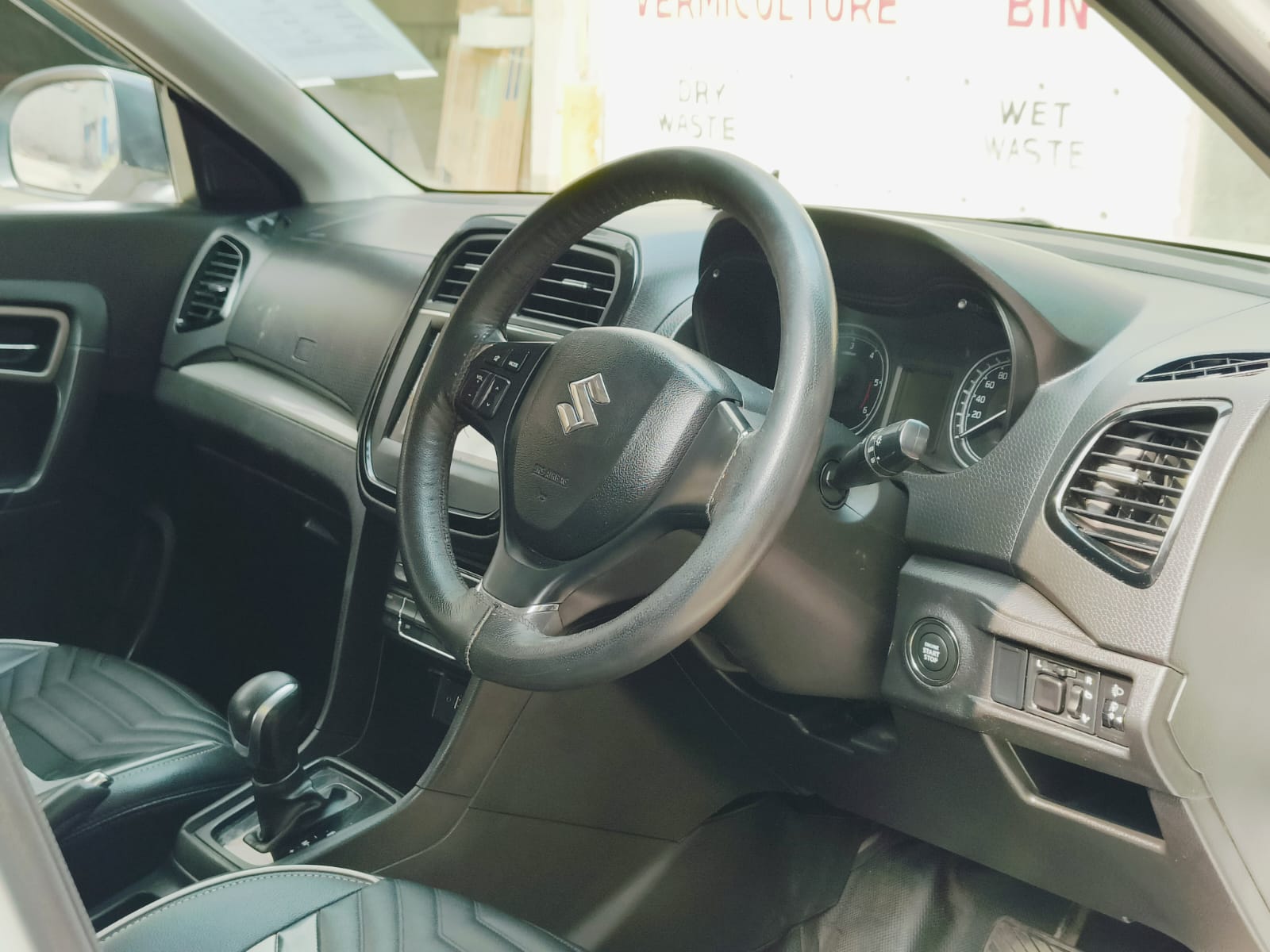Buy Used Maruti Vitara Brezza ZDi Plus AMT of 2018 model @ 7,99,000 INR ...