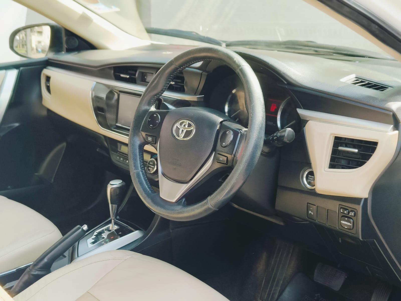 Buy Used Toyota Corolla Altis VL AT of 2016 model @ 6,55,000 INR in ...