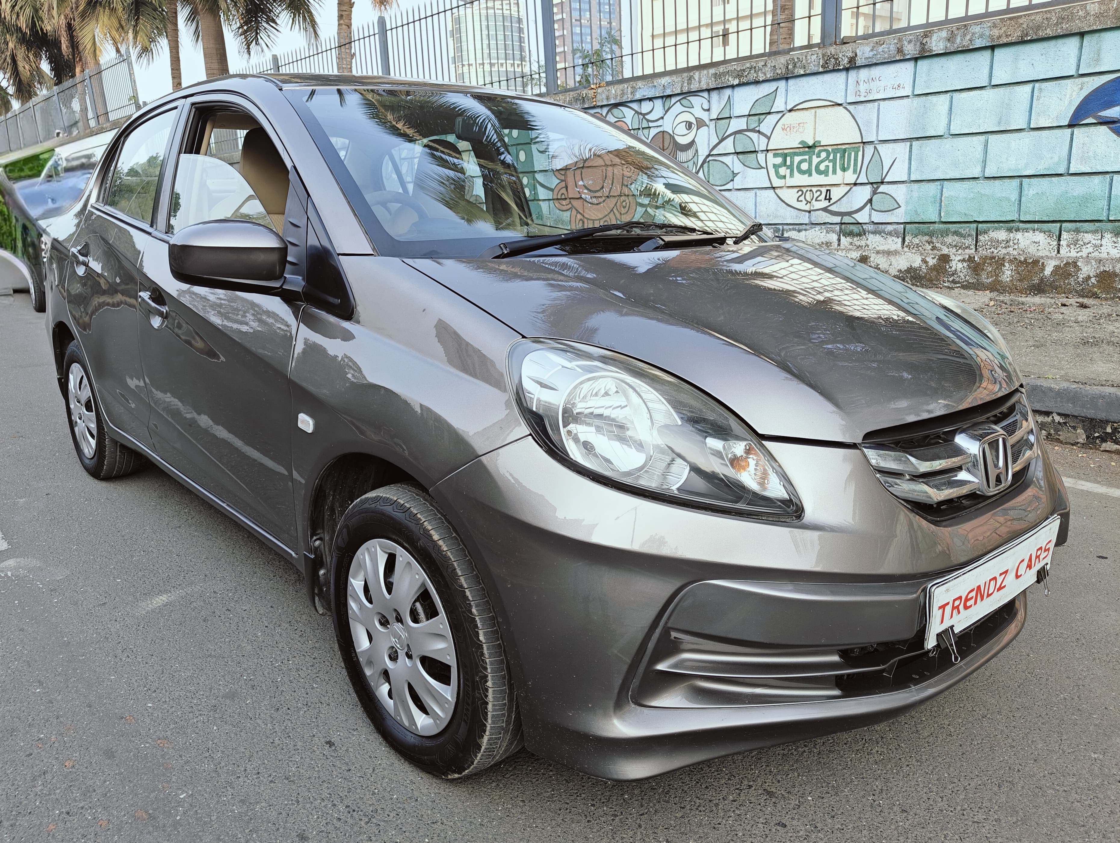 Buy Used Honda Amaze S i-Vtech of 2013 model @ 3,35,000 INR in Navi ...