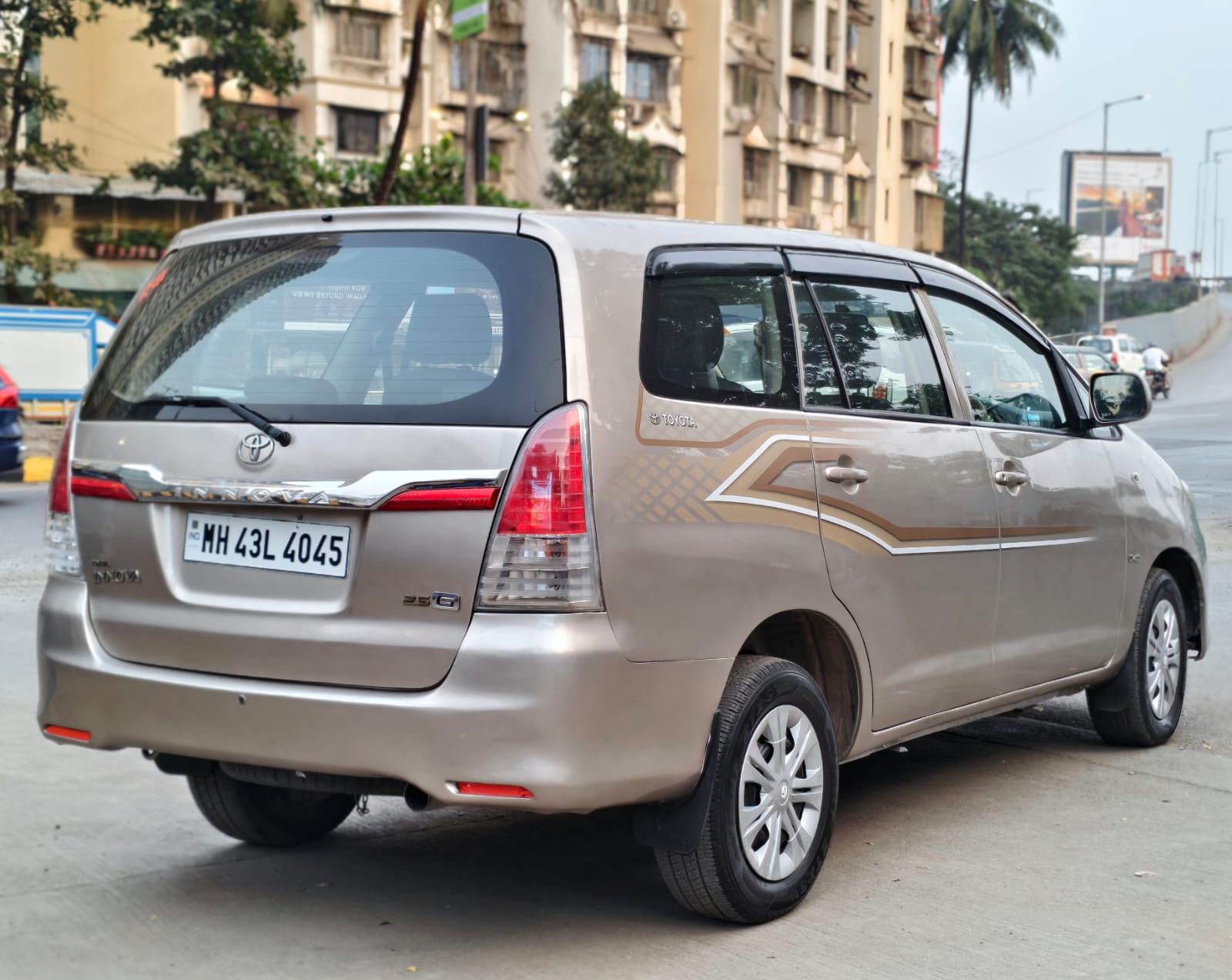 Buy Used Toyota Innova 2.5 G4 Diesel 8-seater of 2008 model @ 3,10,000 INR in Mumbai - 5096397 ...