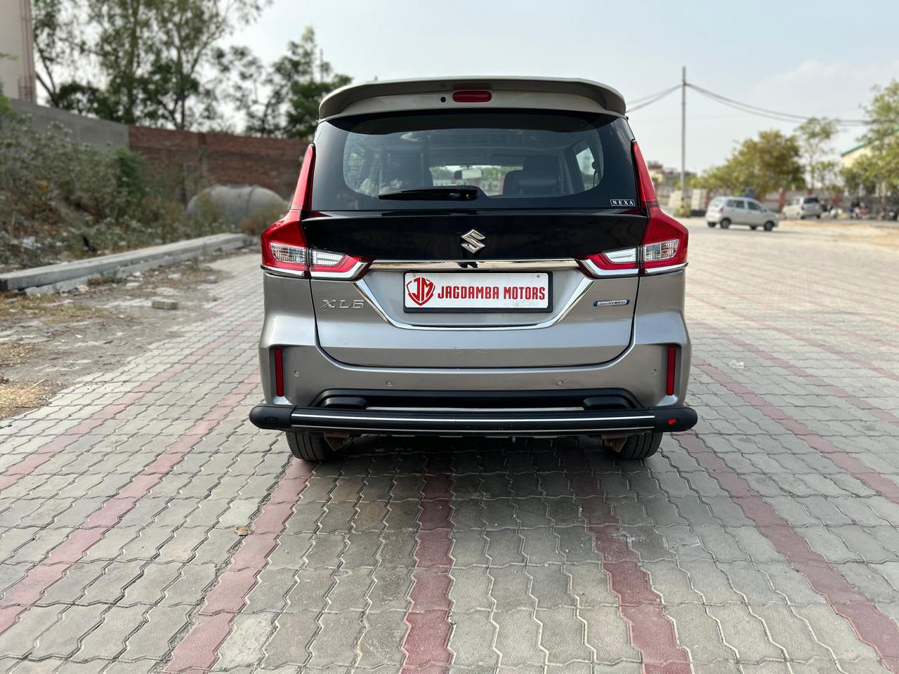 Buy Used Maruti XL6 Zeta AT of 2019 model @ 8,95,000 INR in Delhi ...