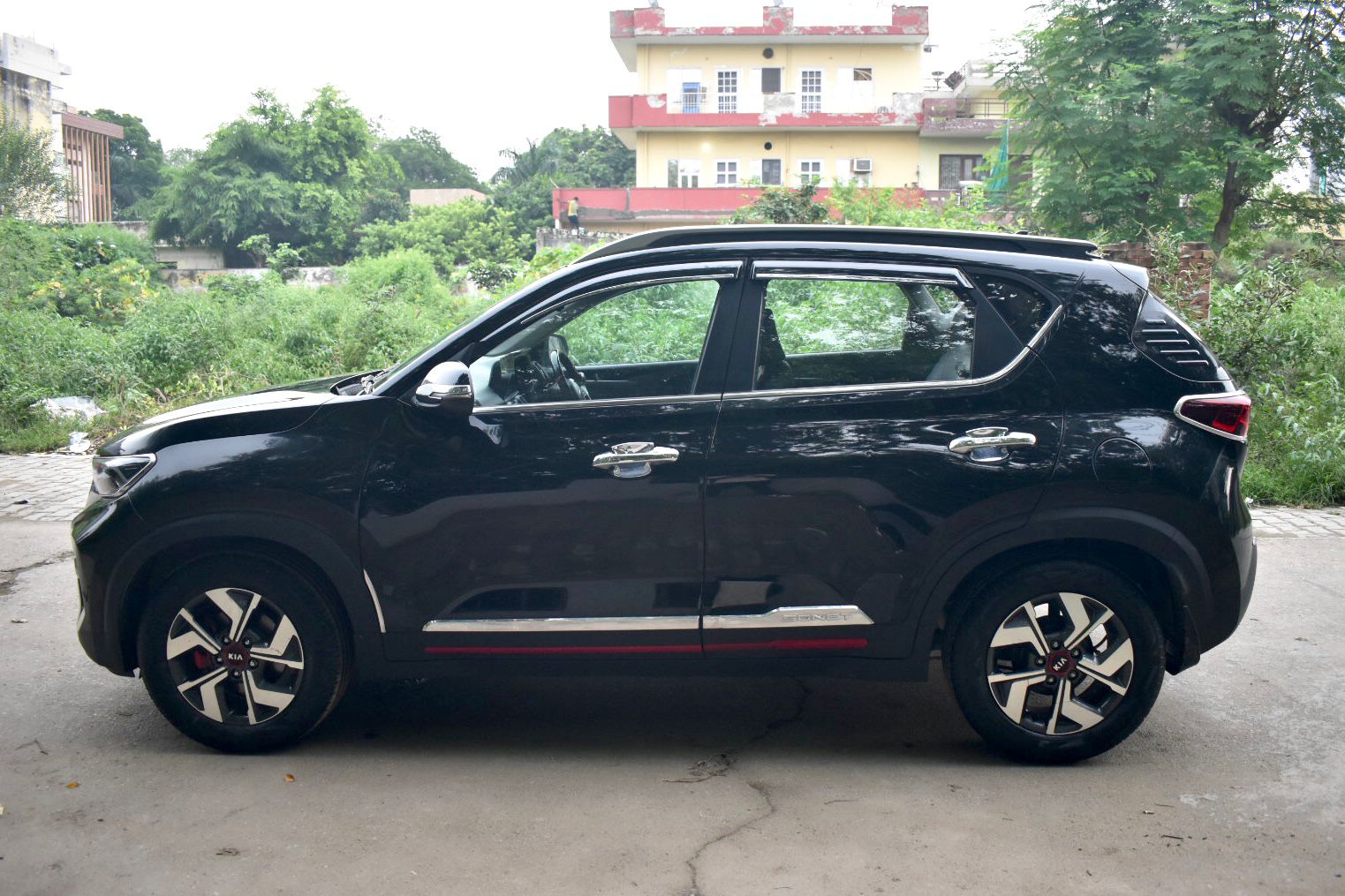 Buy Used Kia Sonet GTX Plus Turbo DCT DT of 2020 model @ 7,95,000 INR ...