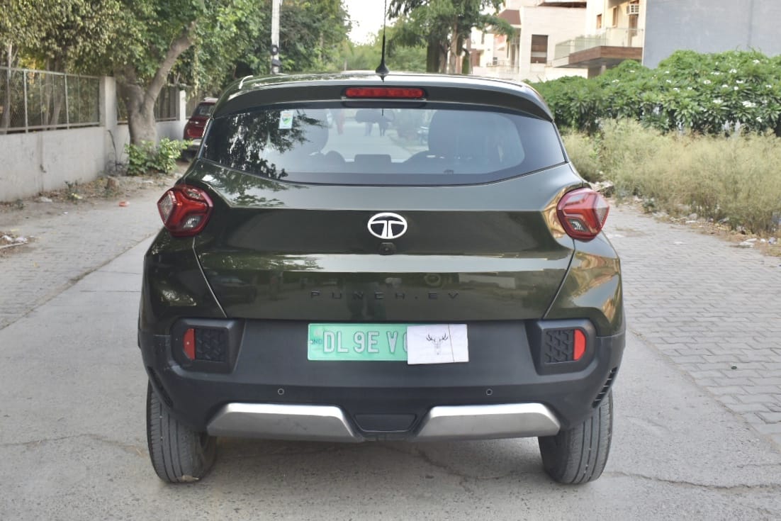 Buy Used Tata Punch EV Adventure of 2024 model @ 8,95,000 INR in ...
