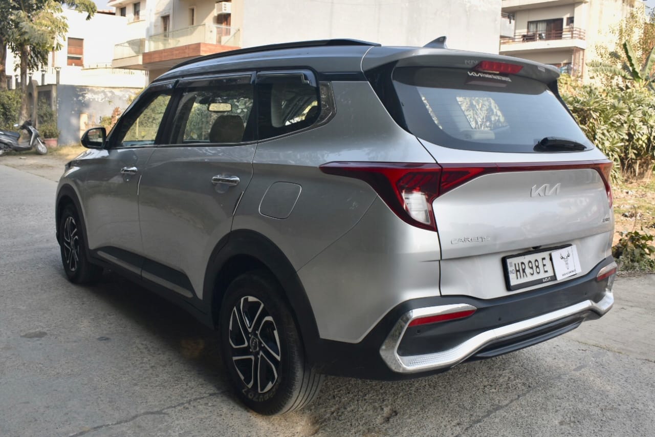 Buy Used Kia Carens Luxury Plus Diesel AT 6 STR BSVI of 2022 model @ 13 ...