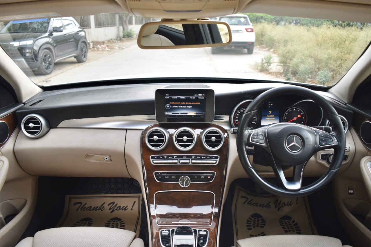 Buy Used Mercedes-Benz C-Class C 200 CGI of 2016 model @ 15,95,000 INR ...