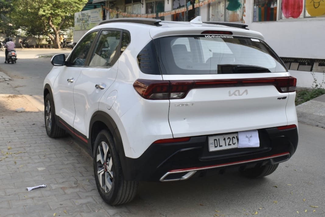 Buy Used Kia Sonet GTX Plus Diesel BSVI of 2022 model @ 9,95,000 INR in ...