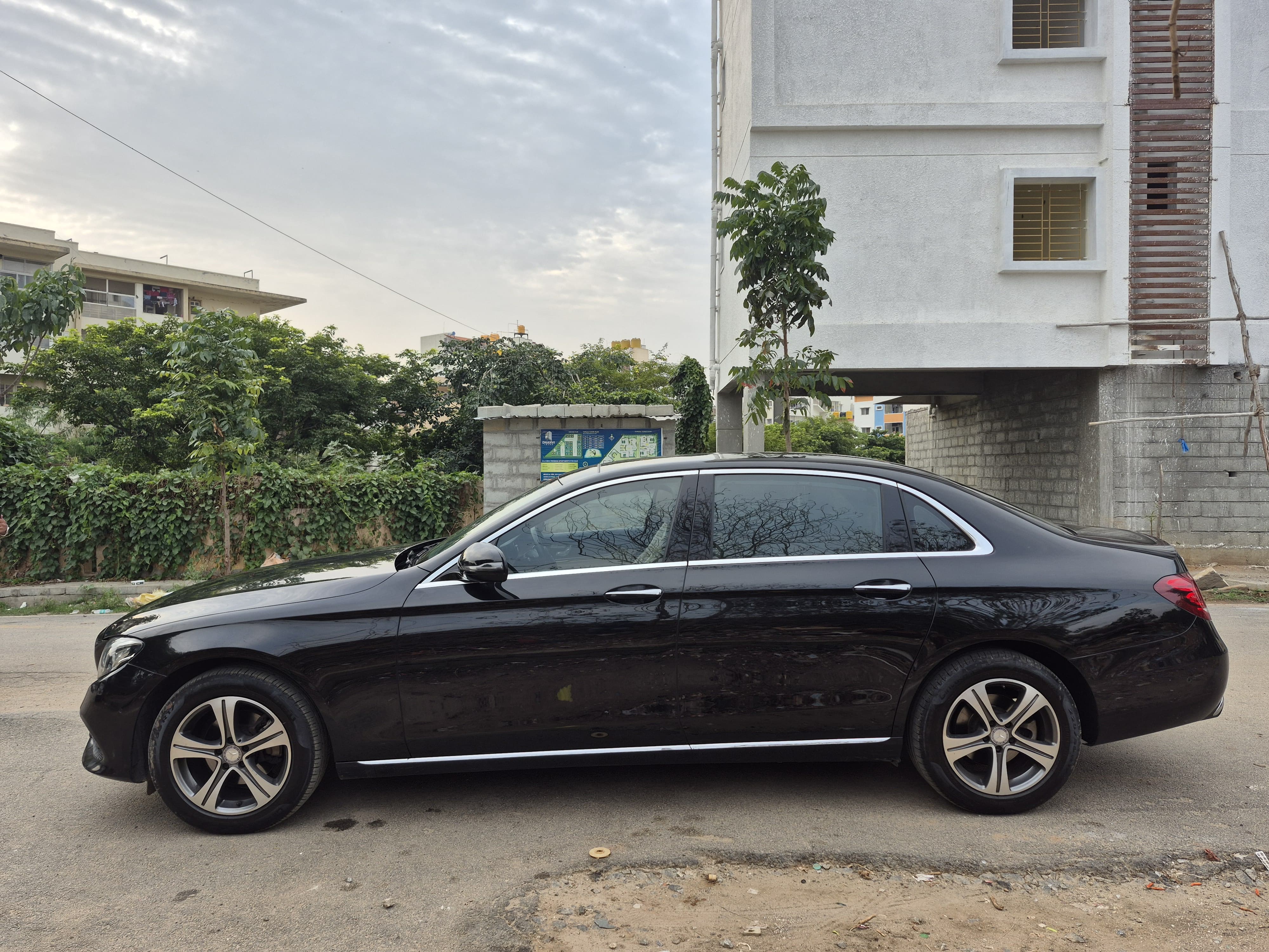 Buy Used Mercedes-Benz CLA 200 CGI Sport of 2017 model @ 50,00,000 INR ...