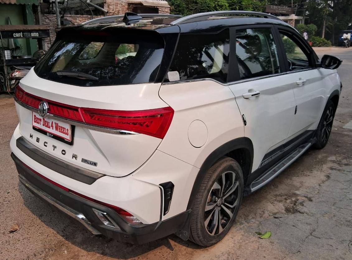 Buy Used MG Hector Plus Sharp Pro Diesel 2023-2025 of 2024 model @ 16 ...