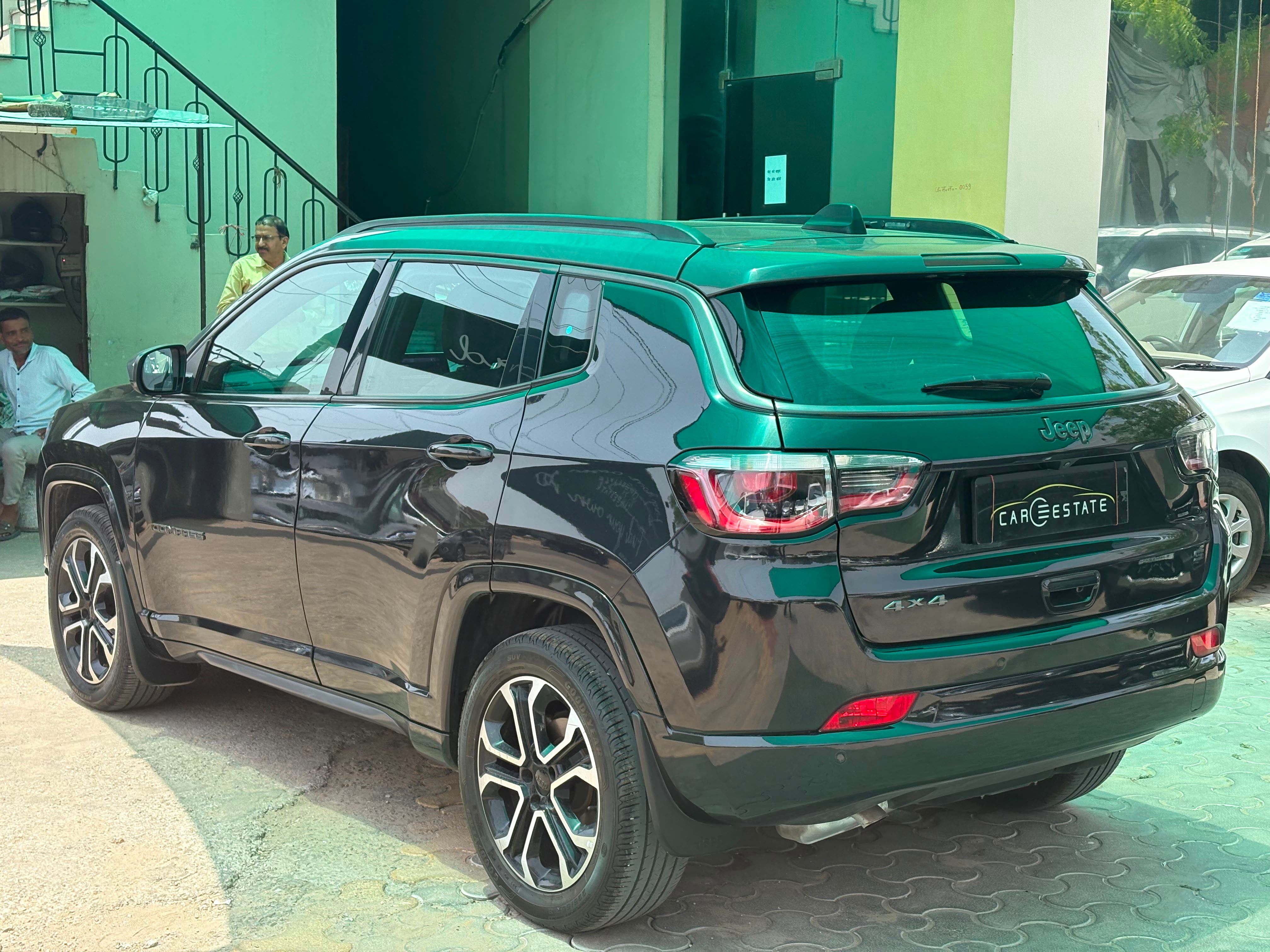 Buy Used Jeep Compass 2.0 Model S Opt 4x4 AT of 2022 model @ 19,90,000 ...