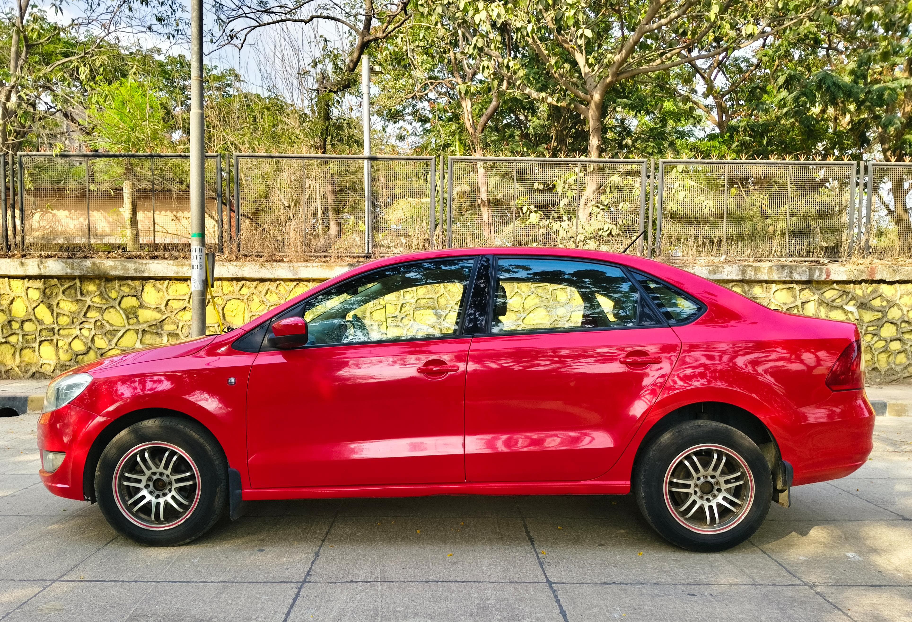 Buy Used Skoda Rapid 1.6 MPI Ambition Plus of 2015 model @ 3,49,000 INR ...