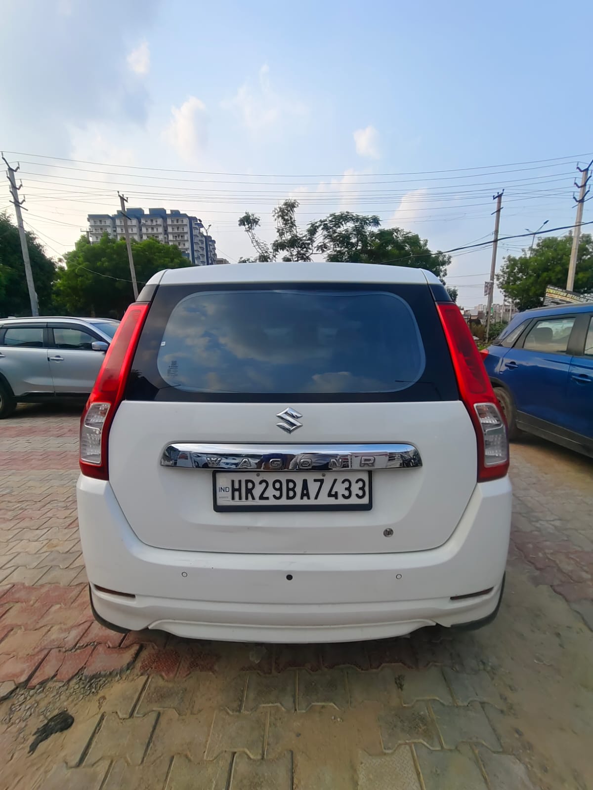 Buy Used Maruti Wagon R LXI CNG of 2023 model @ 4,65,000 INR in ...