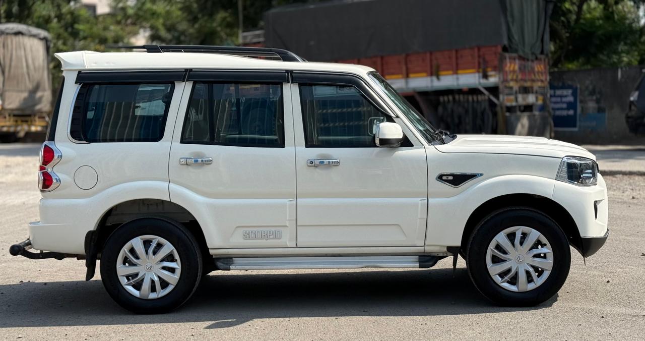 Buy Used Mahindra Scorpio S5 of 2021 model @ 12,75,000 INR in Pune ...