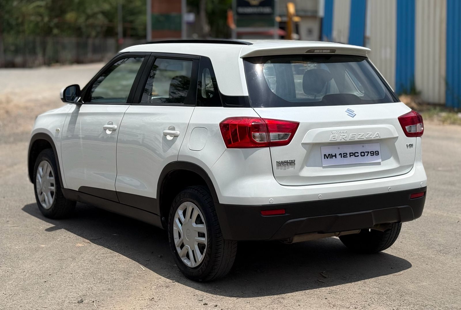 Buy Used Maruti Vitara Brezza VDi Option of 2017 model @ 6,95,000 INR ...