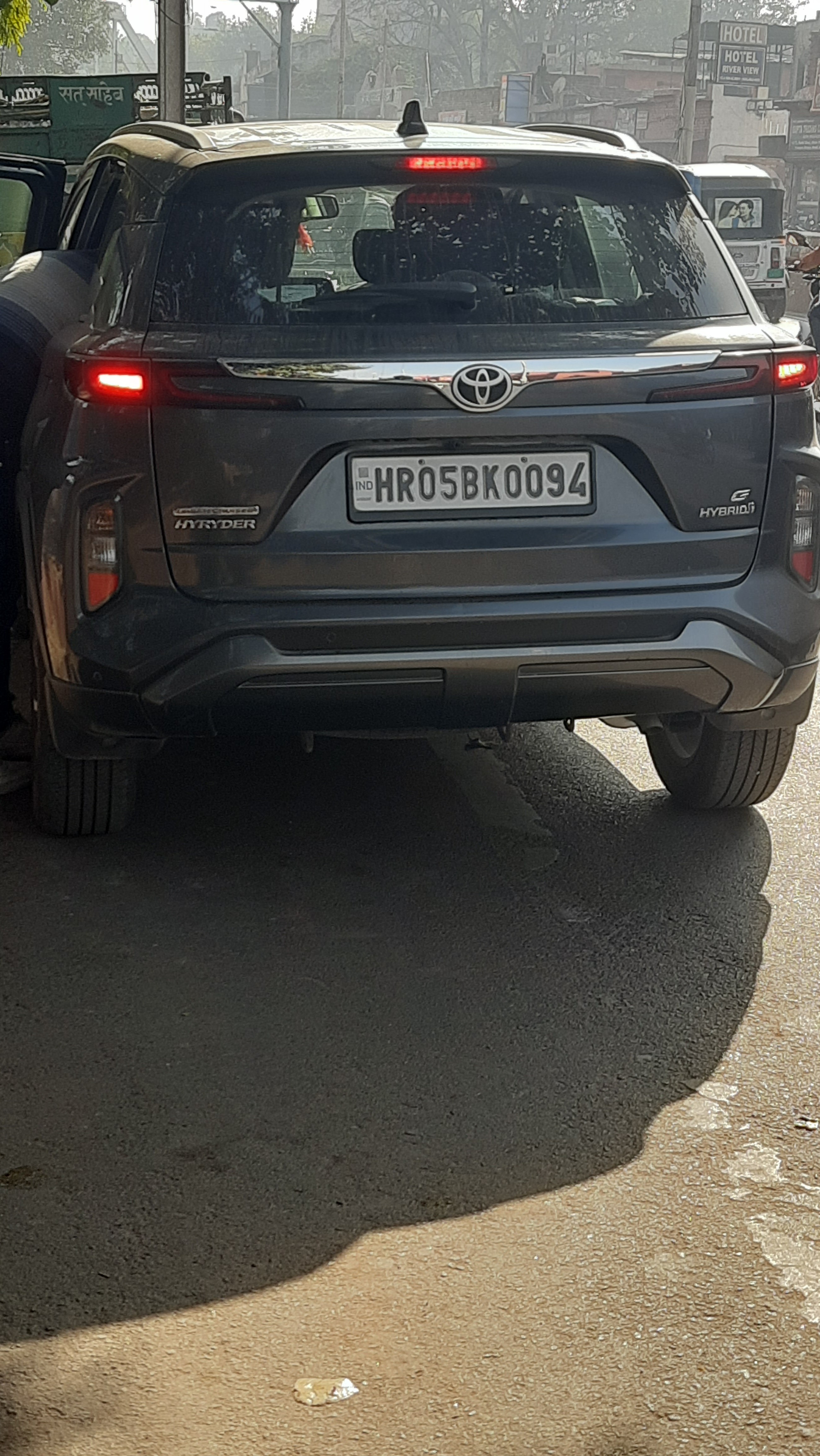 Buy Used Toyota Hyryder G HYBRID of 2023 model @ 7,90,000 INR in Noida ...