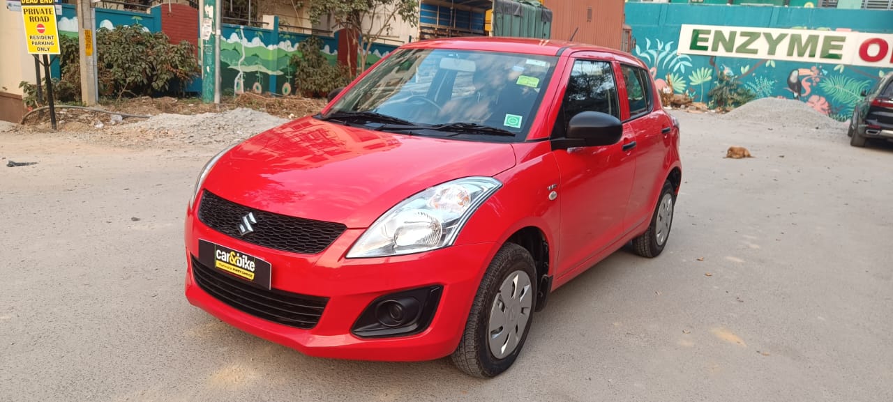 Buy Used Maruti Swift LXI BSIV of 2015 model @ 4,65,000 INR in ...