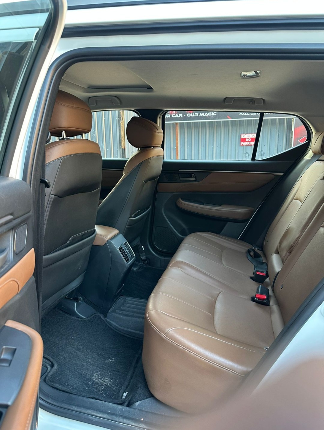 Buy Used Honda Elevate ZX Non RF of 2023 model @ 13,90,000 INR in Chennai - 4937858 - ZigWheels.com