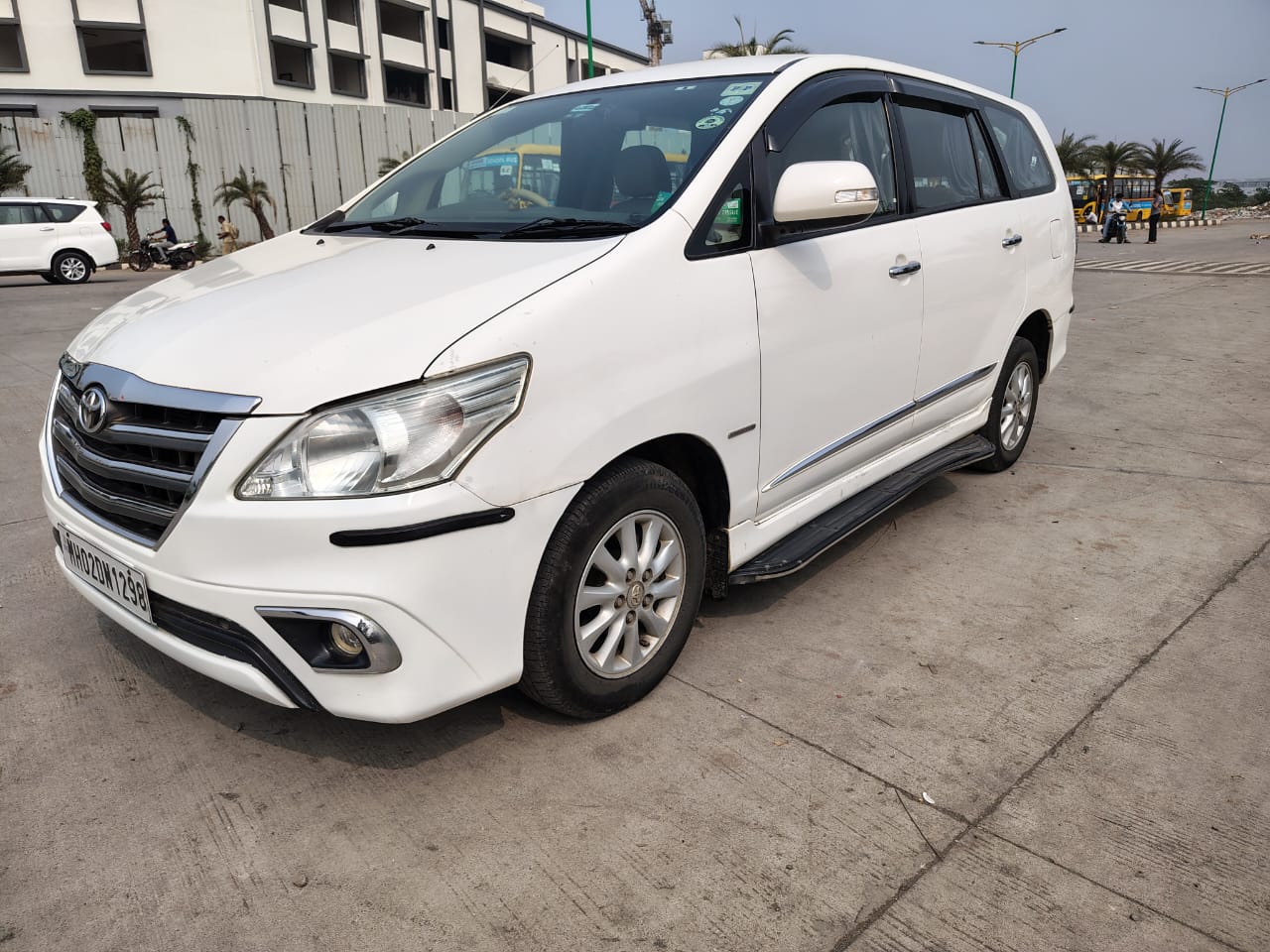 Buy Used Toyota Innova 2.5 VX Diesel 7 Seater of 2014 model @ 7,99,000 ...