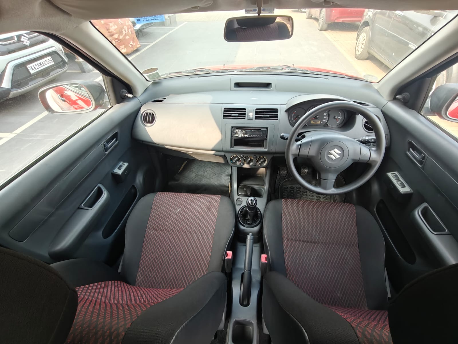 Buy Used Maruti Swift 1.2 LXi BSIII of 2011 model @ 2,60,000 INR in Bangalore - 5044602 ...