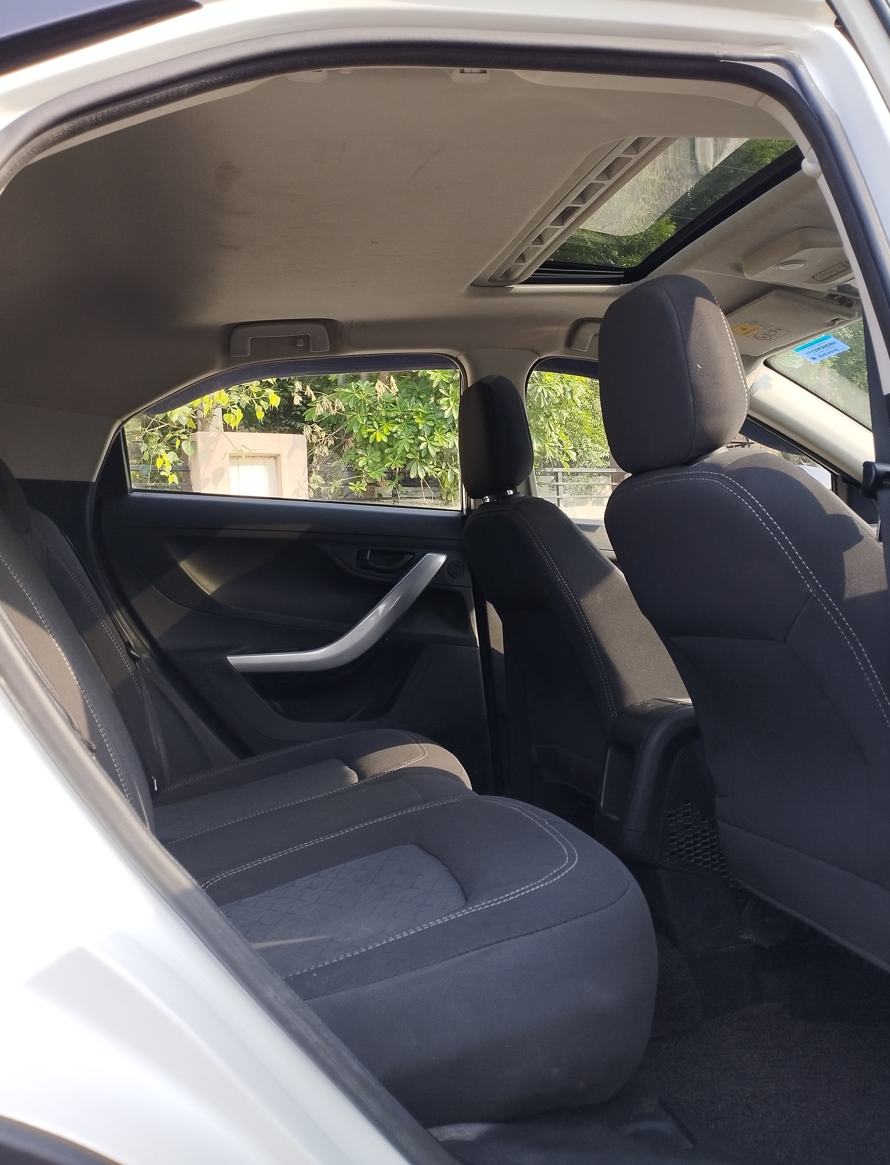 Buy Used Tata Nexon XMA AMT S BSVI of 2022 model @ 7,45,000 INR in ...