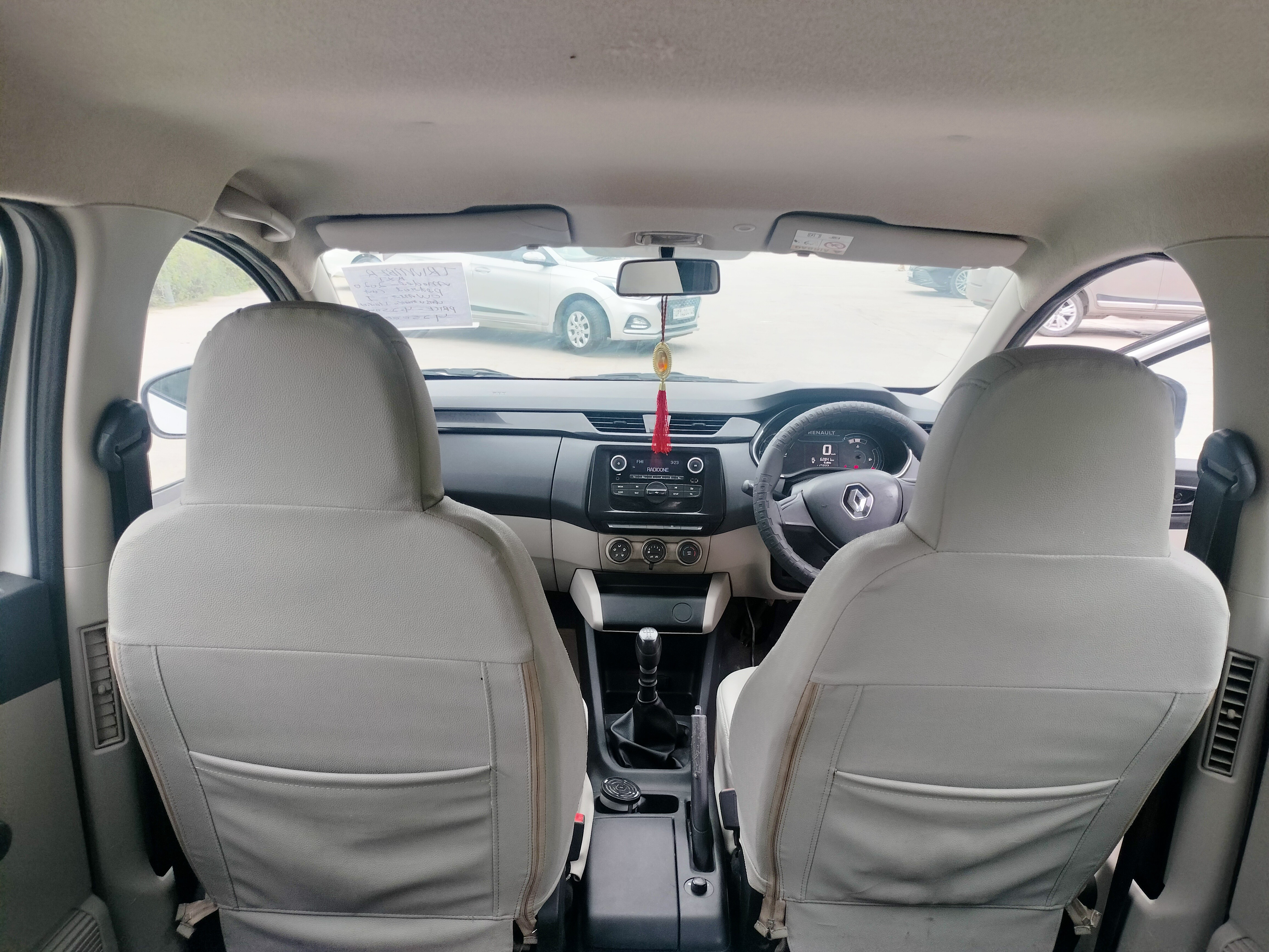 Buy Used Renault Triber RXL BSIV of 2020 model @ 4,05,000 INR in ...