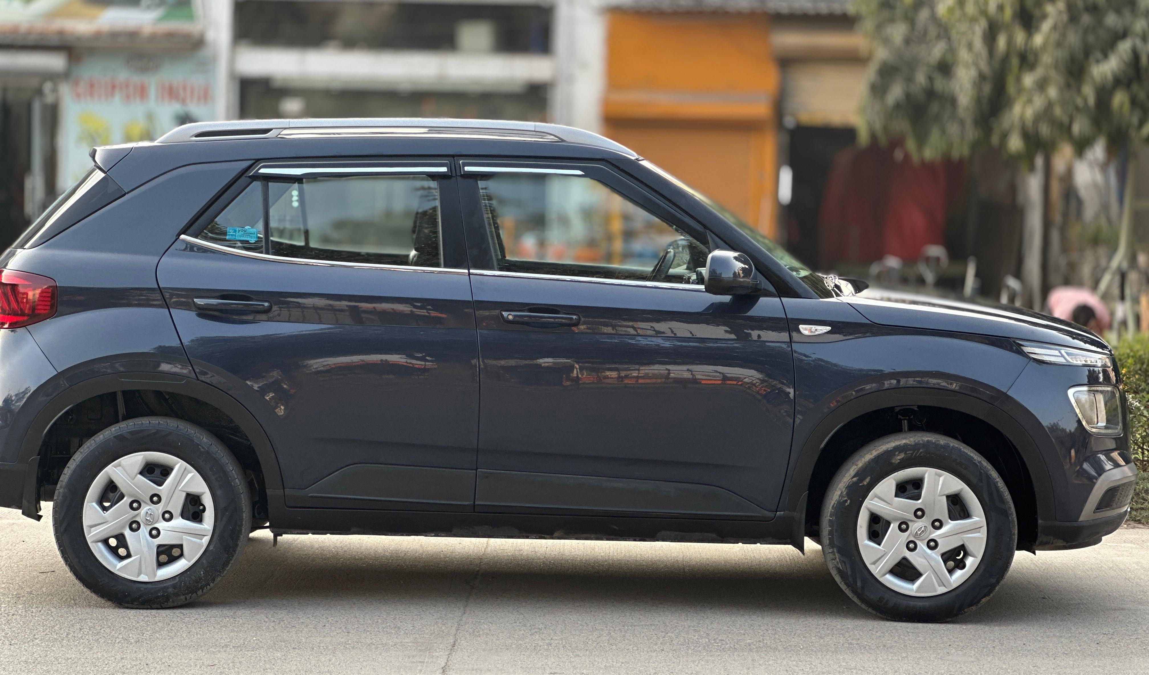 Buy Used Hyundai Venue S BSIV of 2020 model @ 5,80,000 INR in Faridabad ...