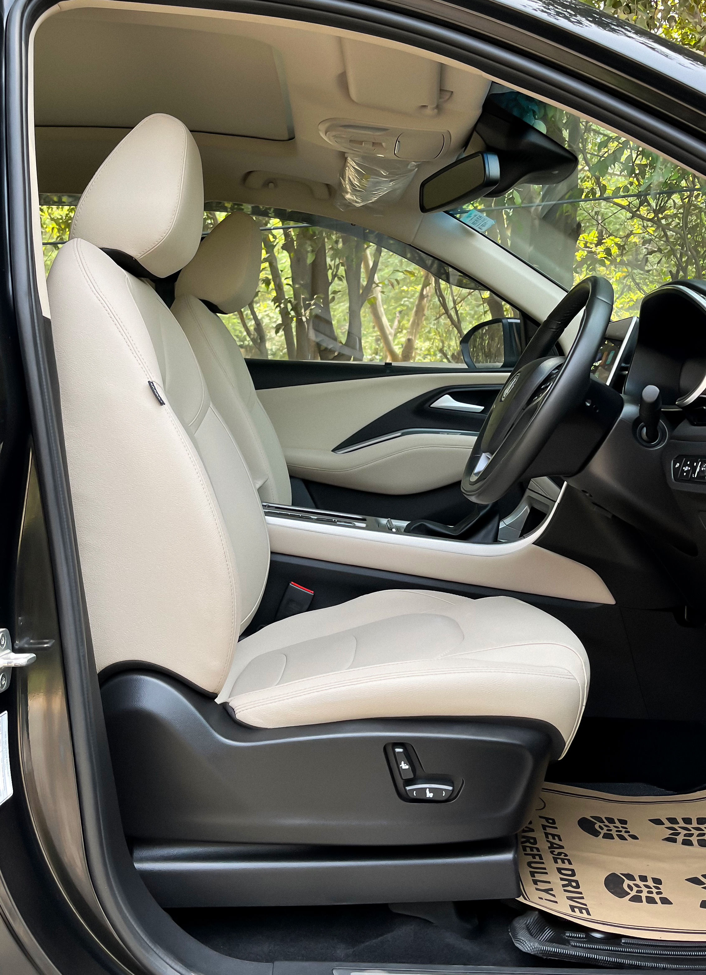 Buy Used MG Hector Savvy Pro CVT 2023-2025 of 2023 model @ 15,75,000 ...