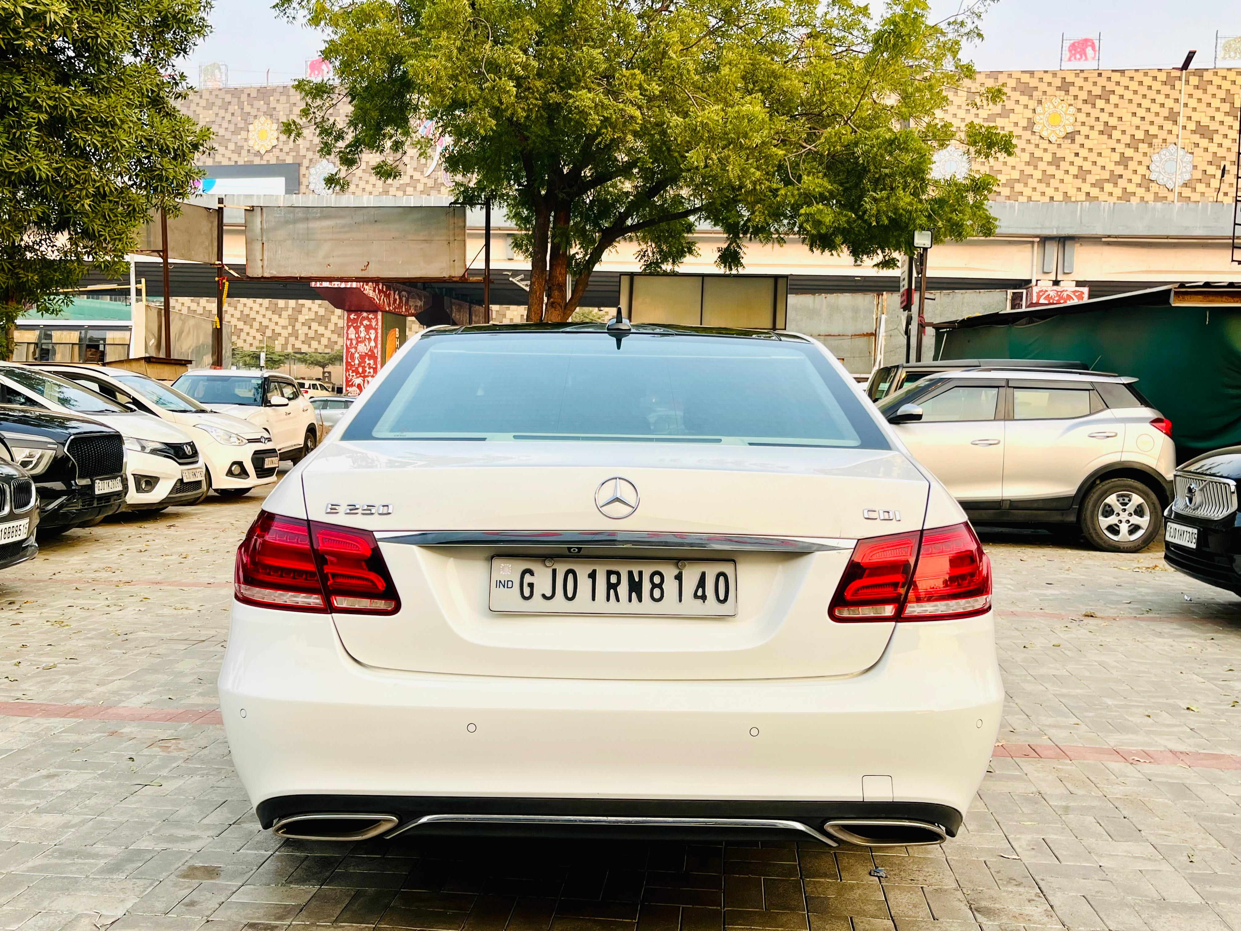 Buy Used Mercedes-Benz E-Class E250 CDI Avantgrade of 2015 model @ 13 ...