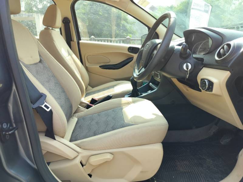 Buy Used Ford Figo 1.2P Titanium MT of 2017 model @ 3,70,000 INR in ...