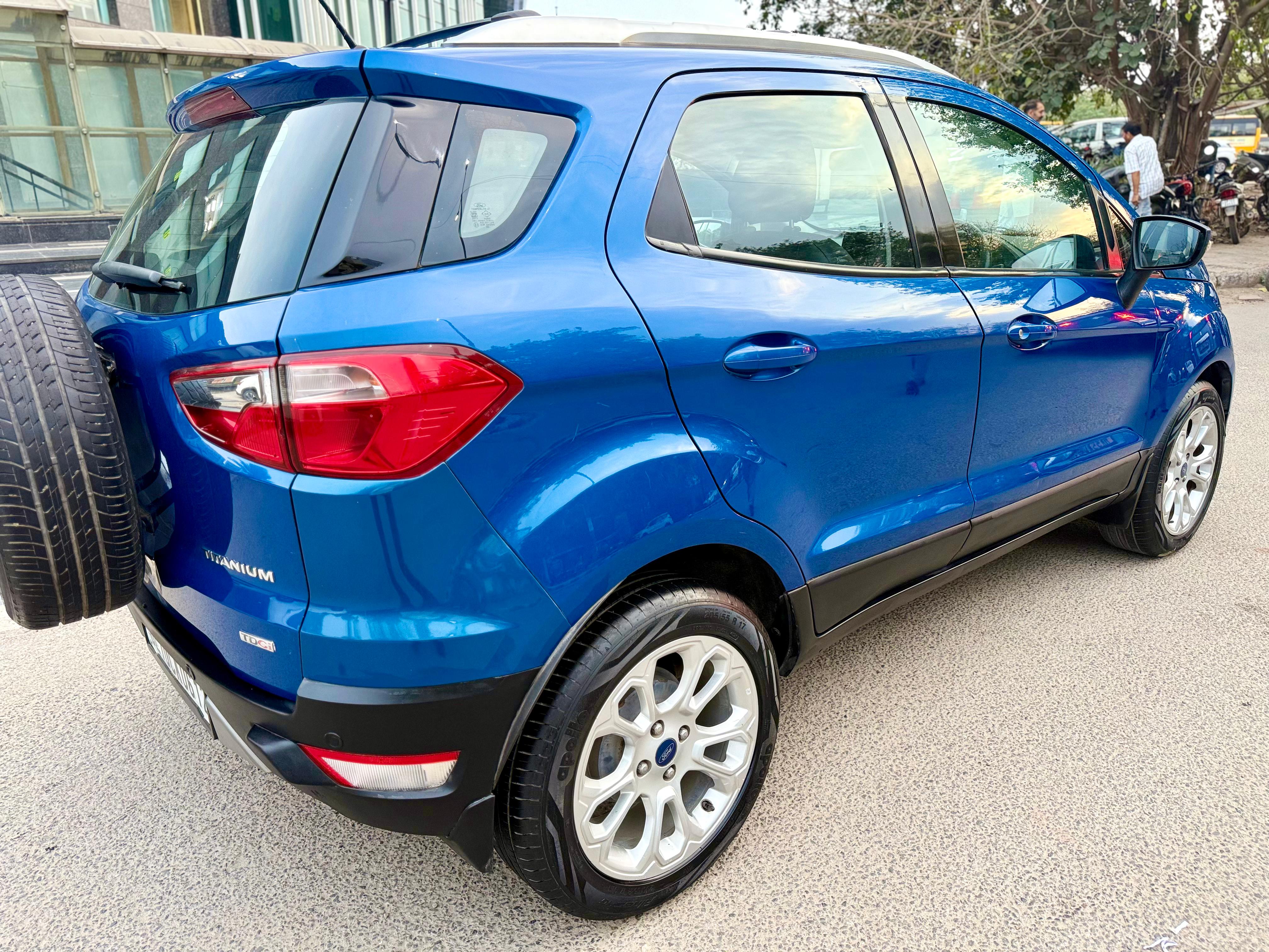 Buy Used Ford Ecosport 1.5 TDCi Titanium Plus BSIV of 2017 model @ 4 ...