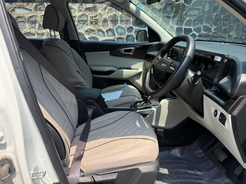 Buy Used Kia Carens Clavis HTK Plus Turbo DCT of 2025 model @ 18,00,000 ...