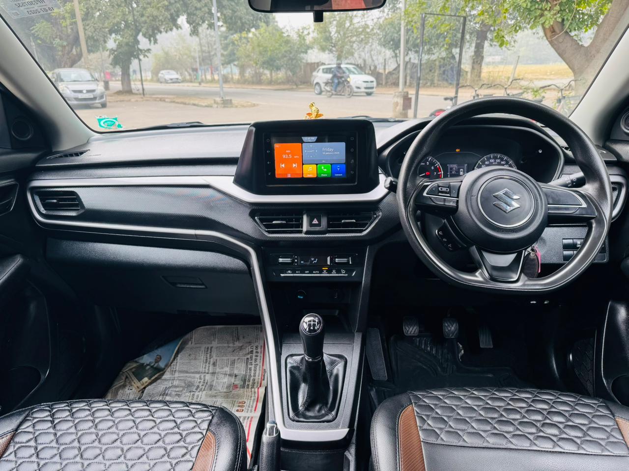 Buy Used Maruti Brezza Vxi CNG of 2023 model @ 9,65,000 INR in ...