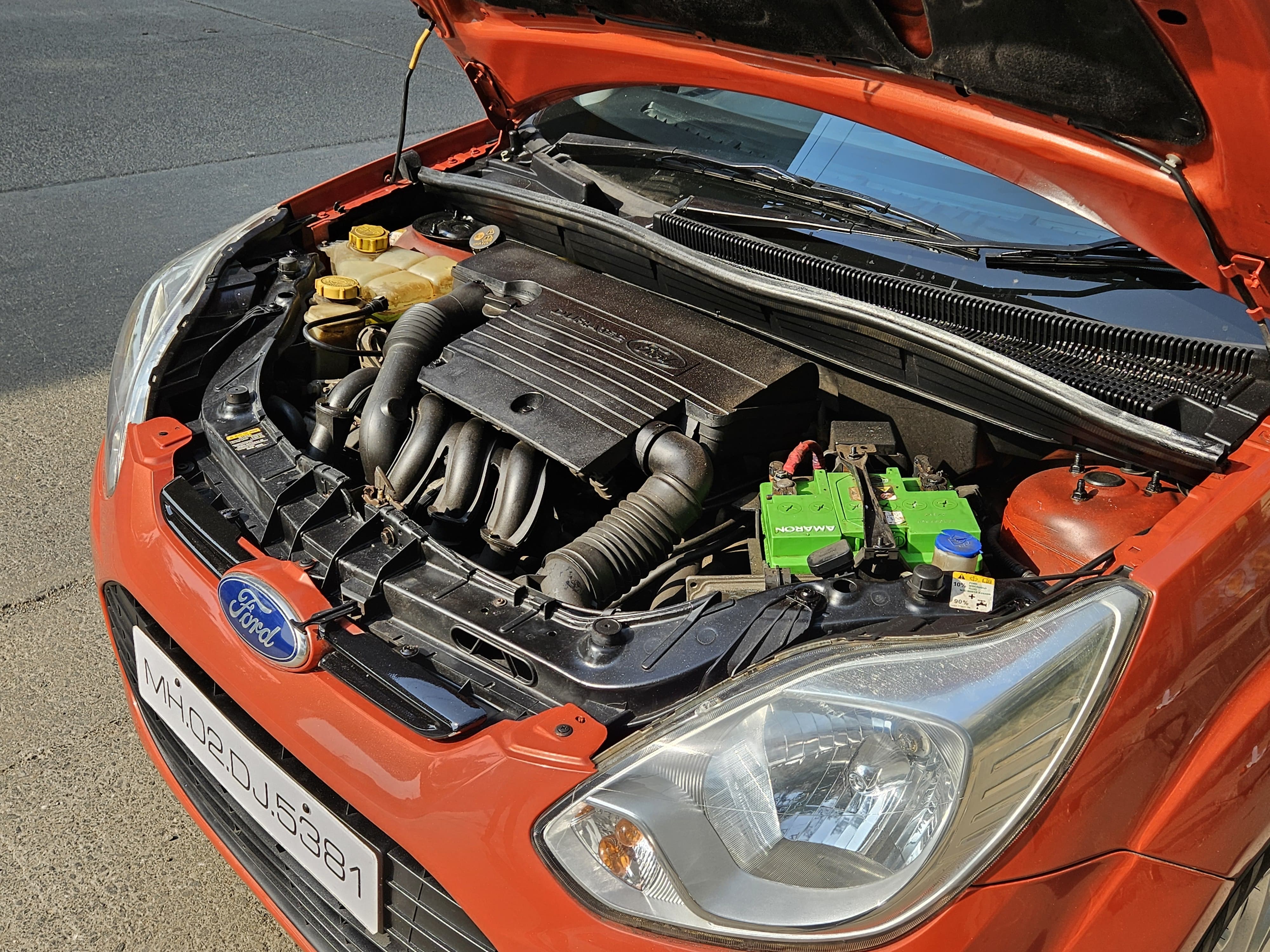 Buy Used Ford Figo Petrol Titanium of 2014 model @ 2,22,000 INR in ...