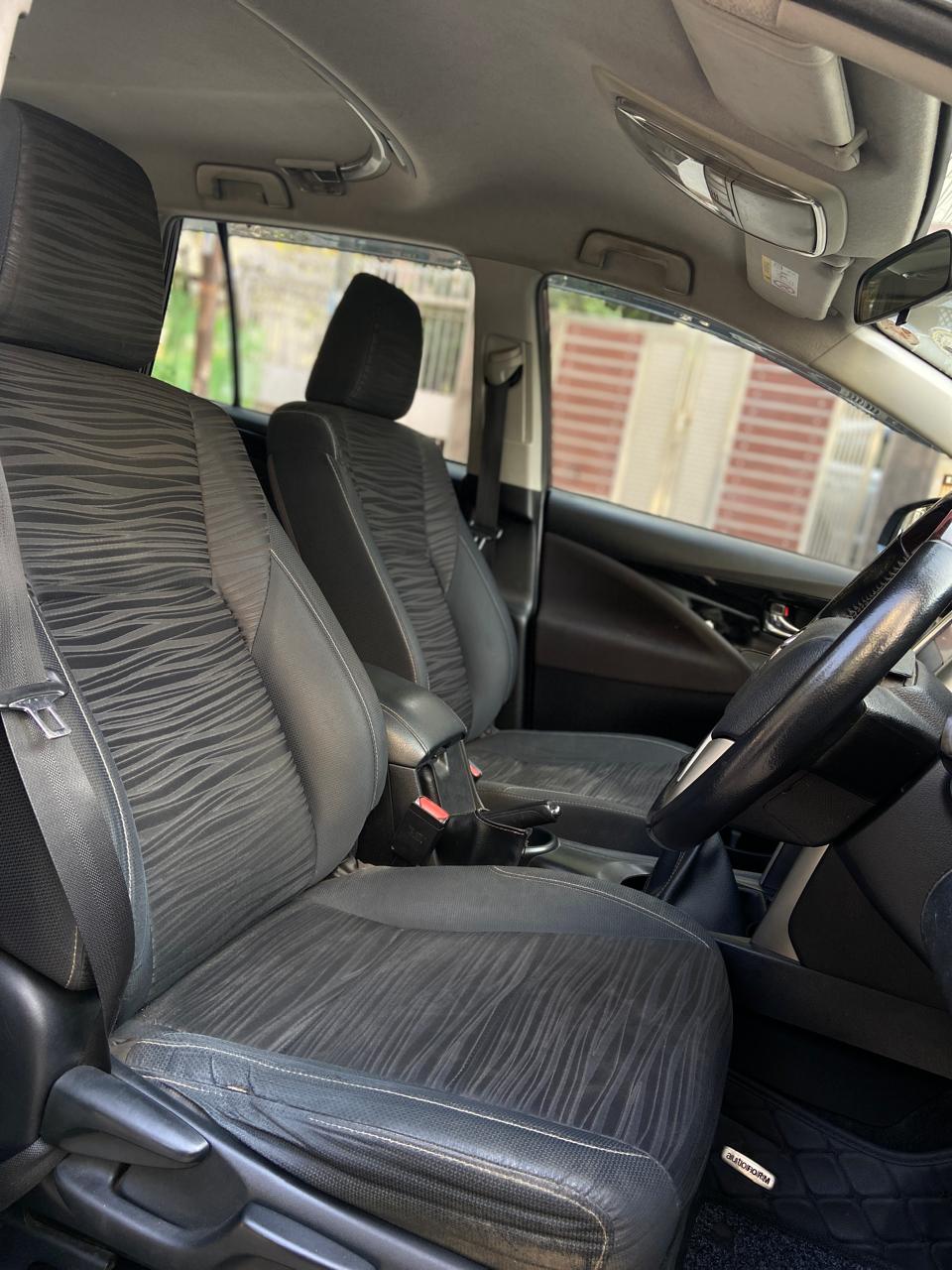 Buy Used Toyota Innova Crysta 2.4 VX MT 8S BSIV of 2018 model @ 14 ...