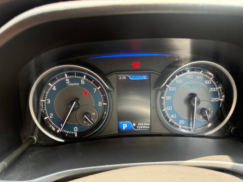 Buy Used Maruti XL6 Zeta AT of 2021 model @ 10,25,000 INR in Mumbai ...