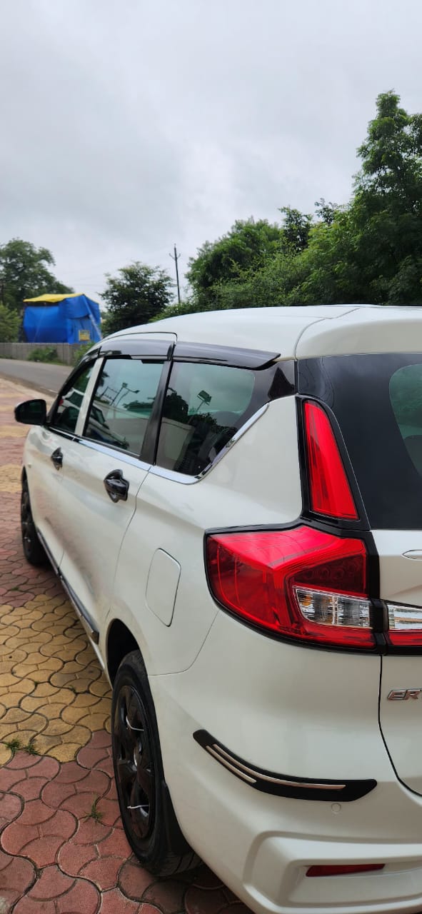 Buy Used Maruti Ertiga VXi Optional CNG of 2024 model @ 9,75,000 INR in Indore - 4939017 ...