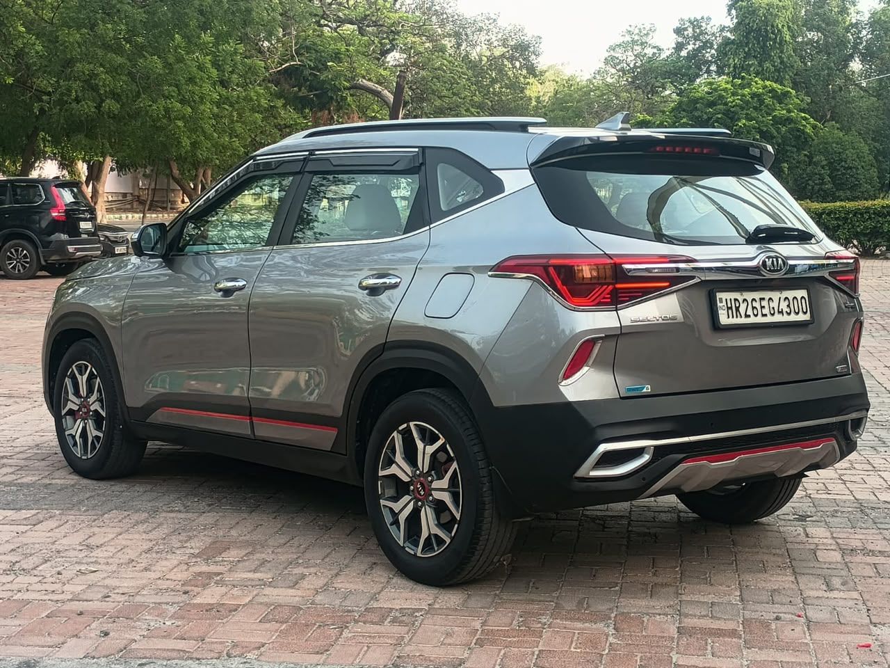 Buy Used Kia Seltos GTX Plus DCT of 2020 model @ 8,90,000 INR in Delhi ...