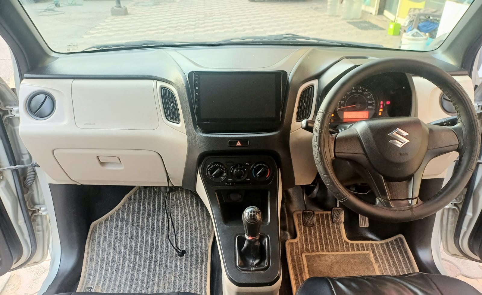Buy Used Maruti Wagon R CNG LXI of 2022 model @ 4,85,000 INR in ...