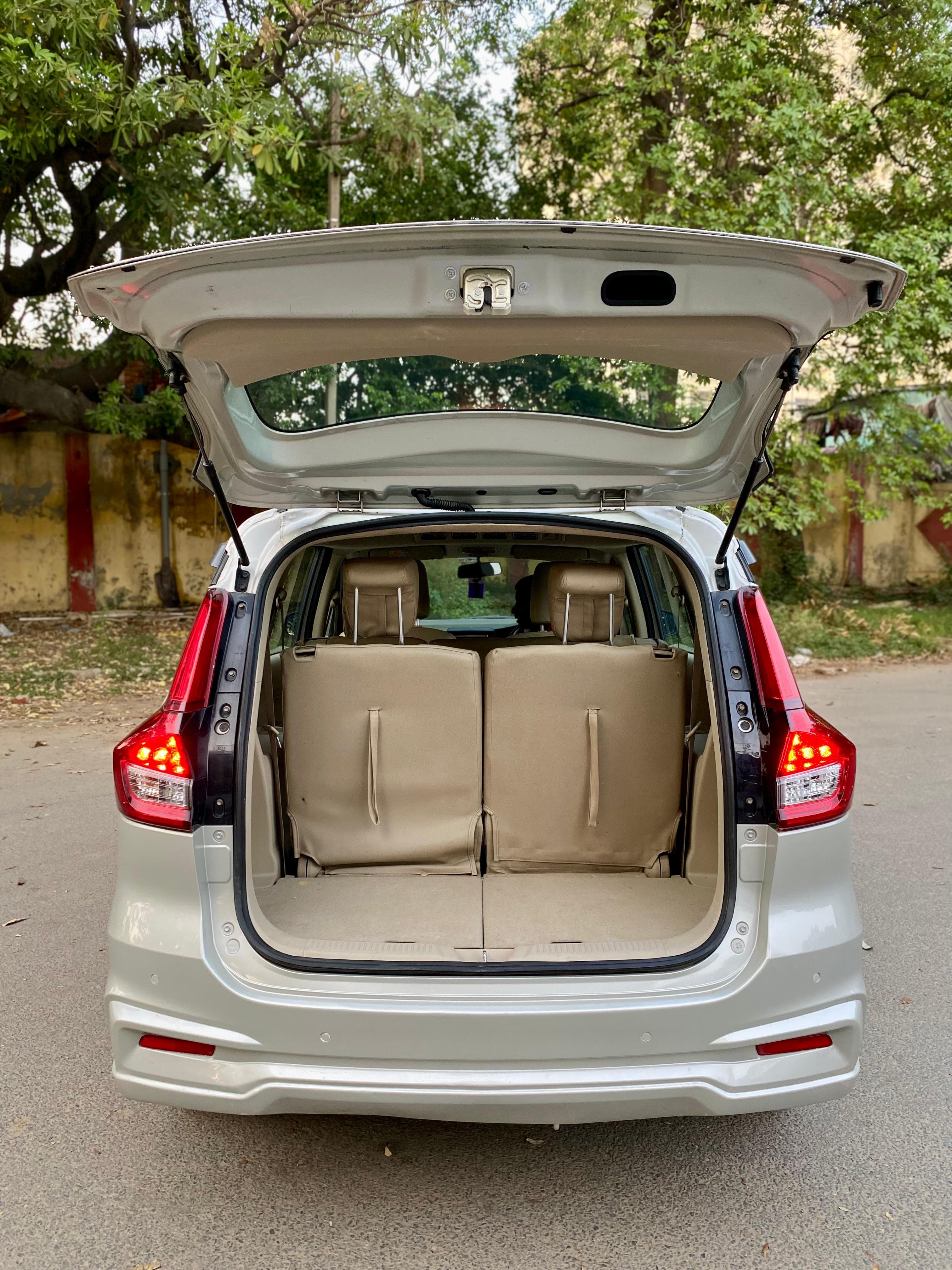 Buy Used Maruti Ertiga VDI of 2019 model @ 7,45,000 INR in Delhi ...