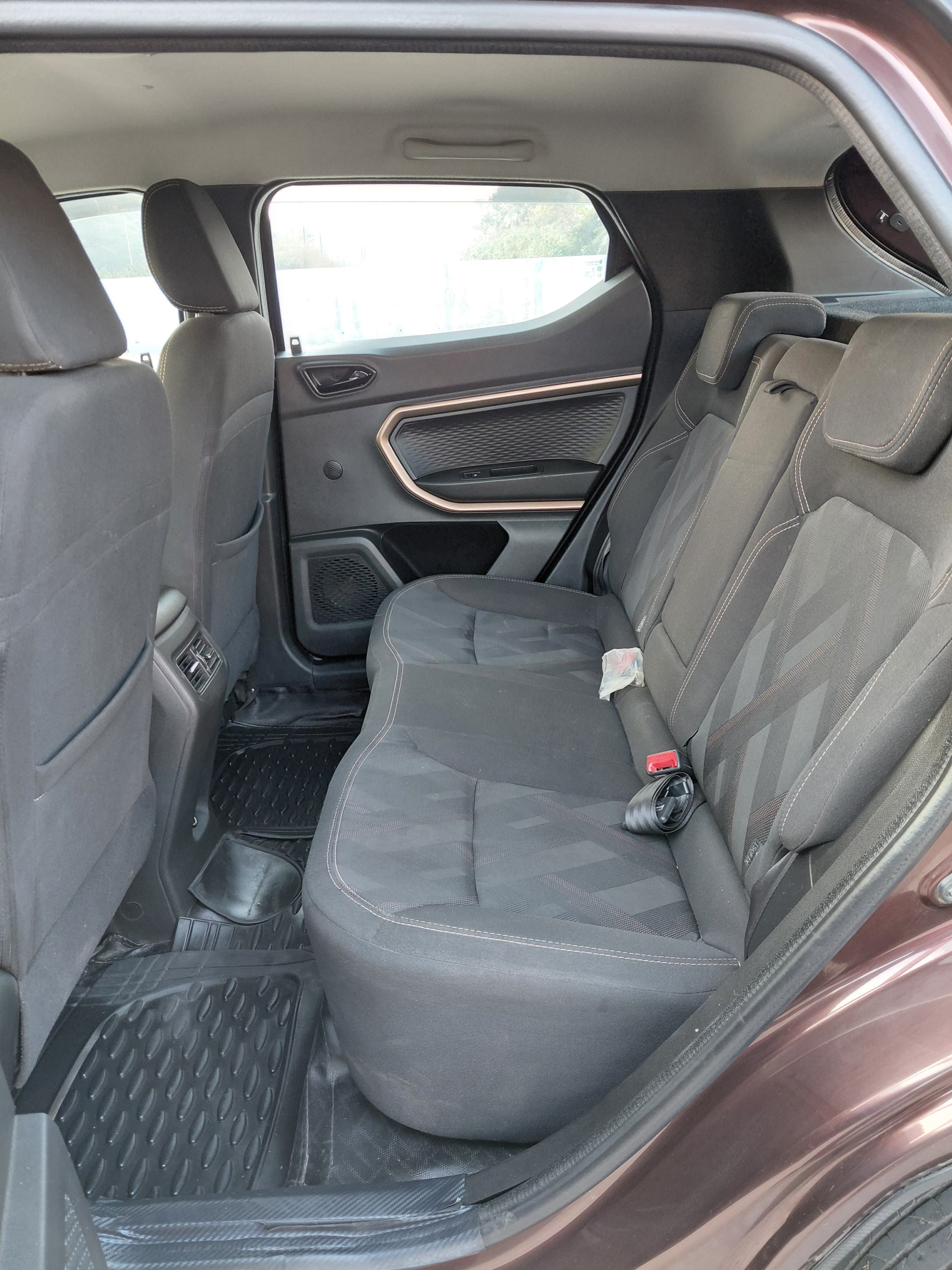 Buy Used Renault Kiger RXT of 2021 model @ 4,45,000 INR in Mumbai - 5070894 - ZigWheels.com