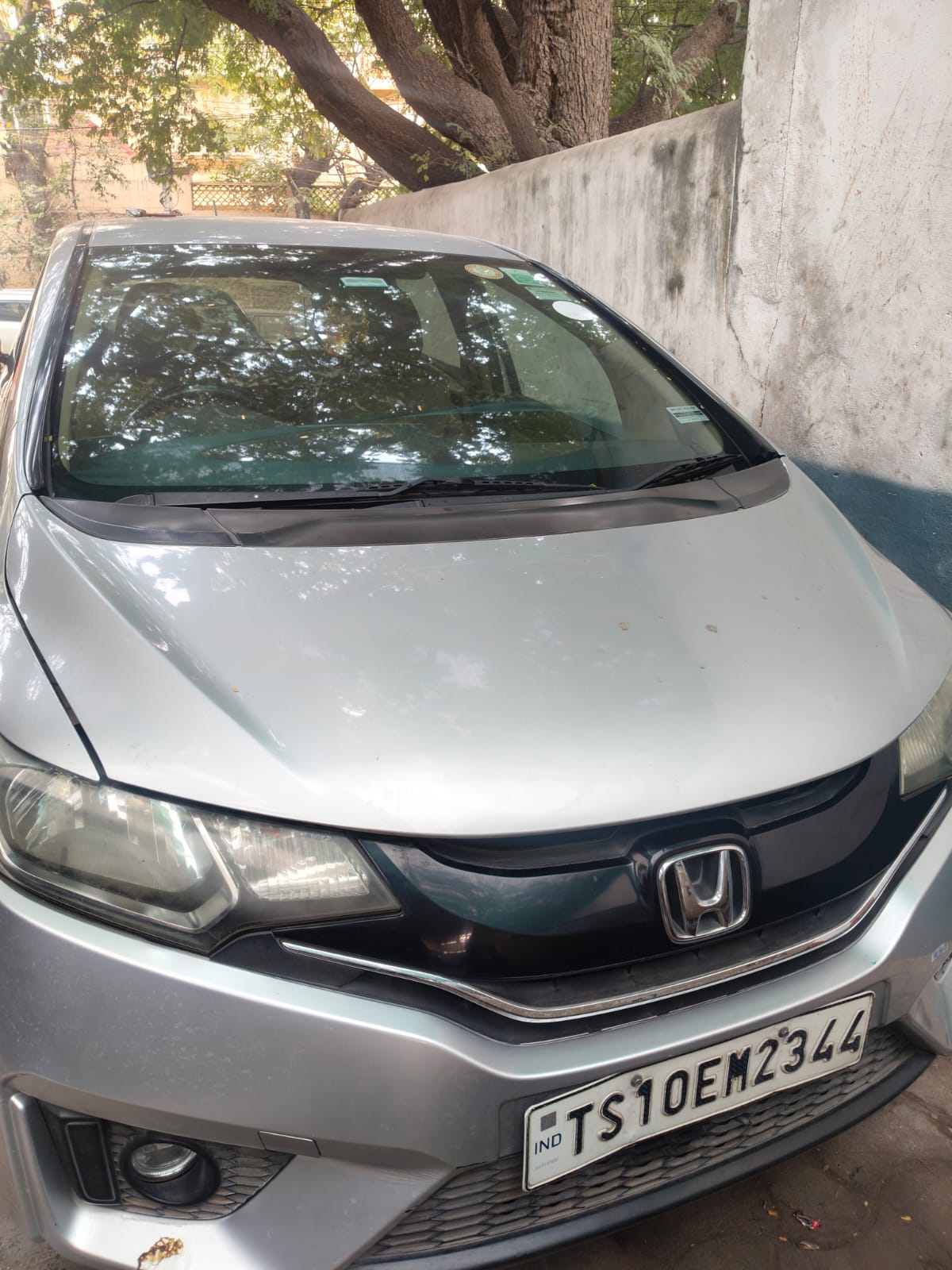 Buy Used Honda Jazz 1.2 V AT i VTEC of 2017 model @ 3,85,000 INR in ...