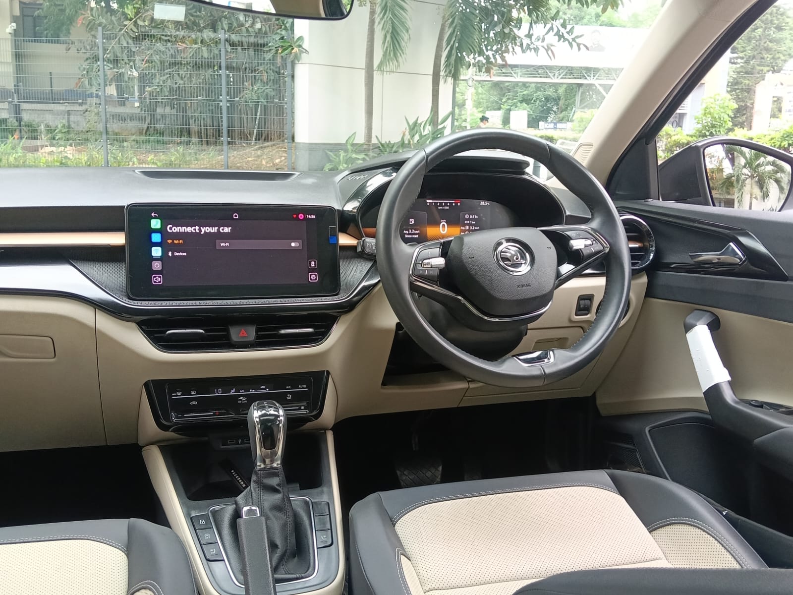 Buy Used Skoda Slavia 1.5 TSI Style DSG of 2024 model @ 17,99,000 INR ...