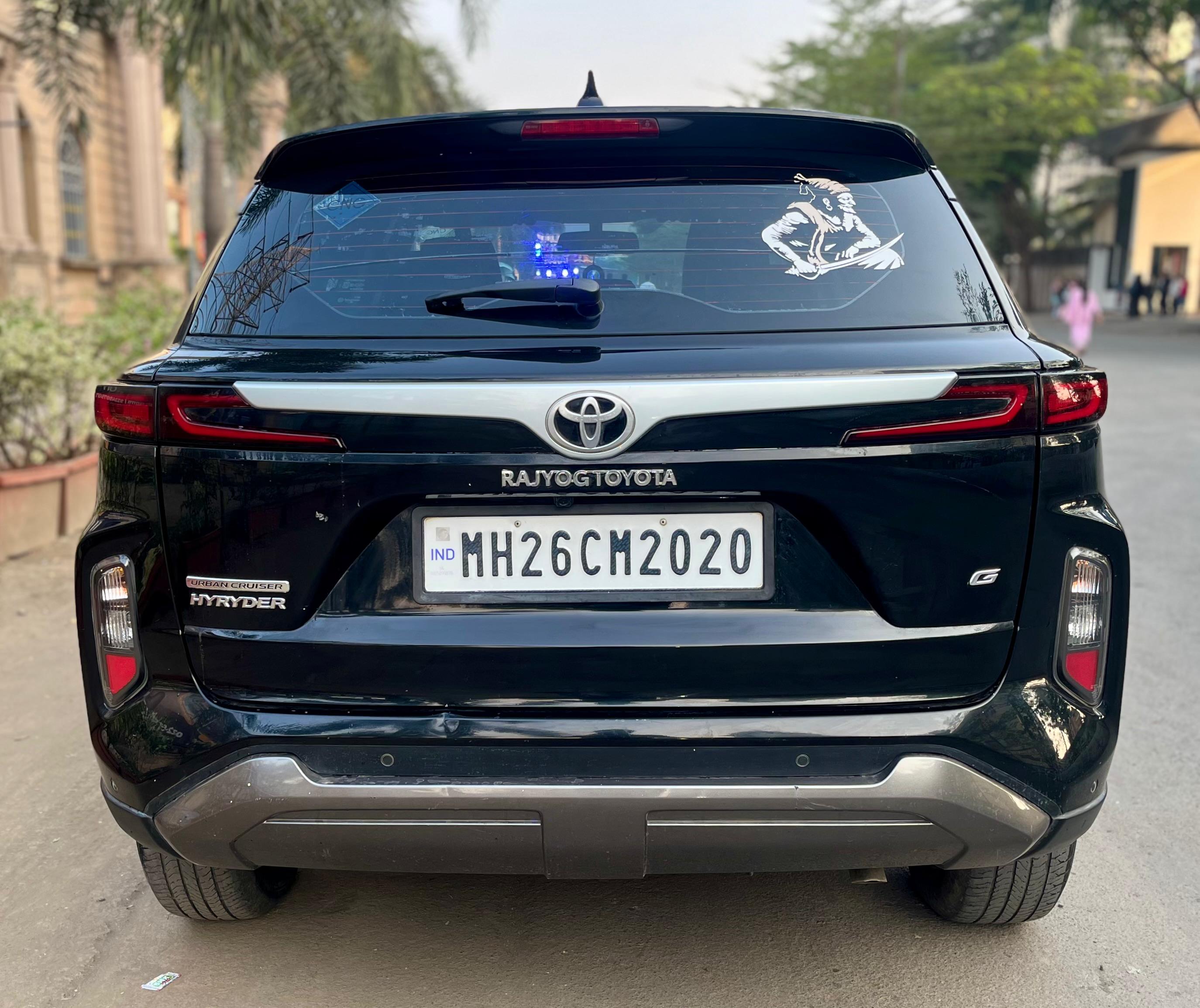 Buy Used Toyota Hyryder G CNG of 2024 model @ 13,75,000 INR in Thane - 4941141 - ZigWheels.com