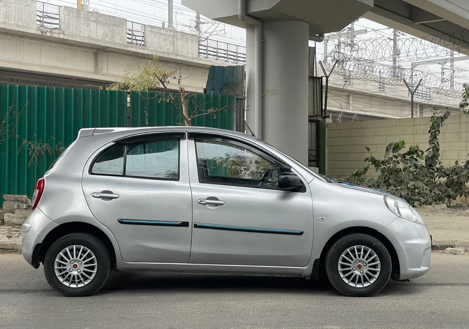 Buy Used Nissan Micra XE of 2013 model @ 1,10,000 INR in Delhi - 5048793 - ZigWheels.com