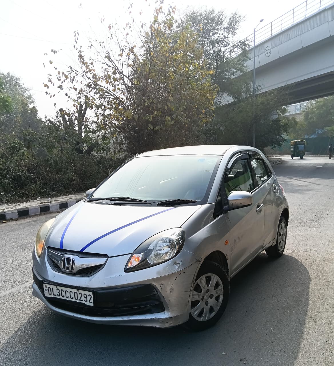 Buy Used Honda Brio S MT of 2013 model @ 1,25,000 INR in Delhi - 5050916 - ZigWheels.com
