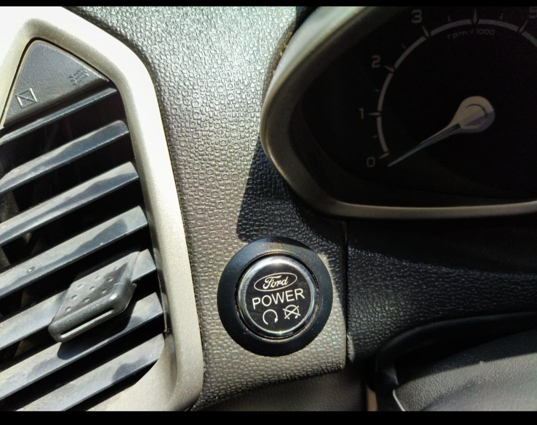 Buy Used Ford Ecosport 1.5 Petrol Titanium BSIV of 2017 model @ 3 ...