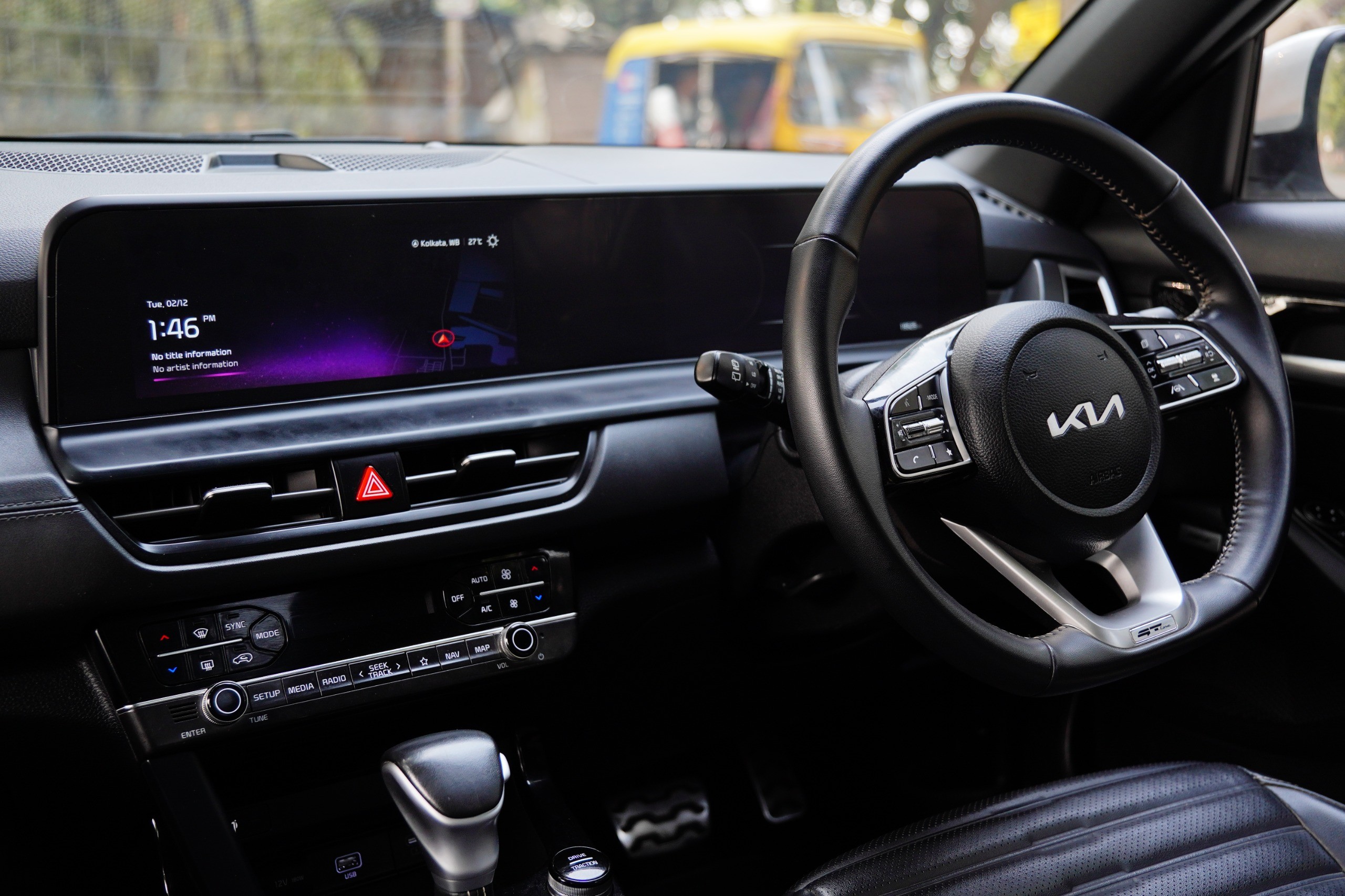 Buy Used Kia Seltos GTX Plus Diesel AT of 2024 model @ 17,99,999 INR in Kolkata - 4969449 ...